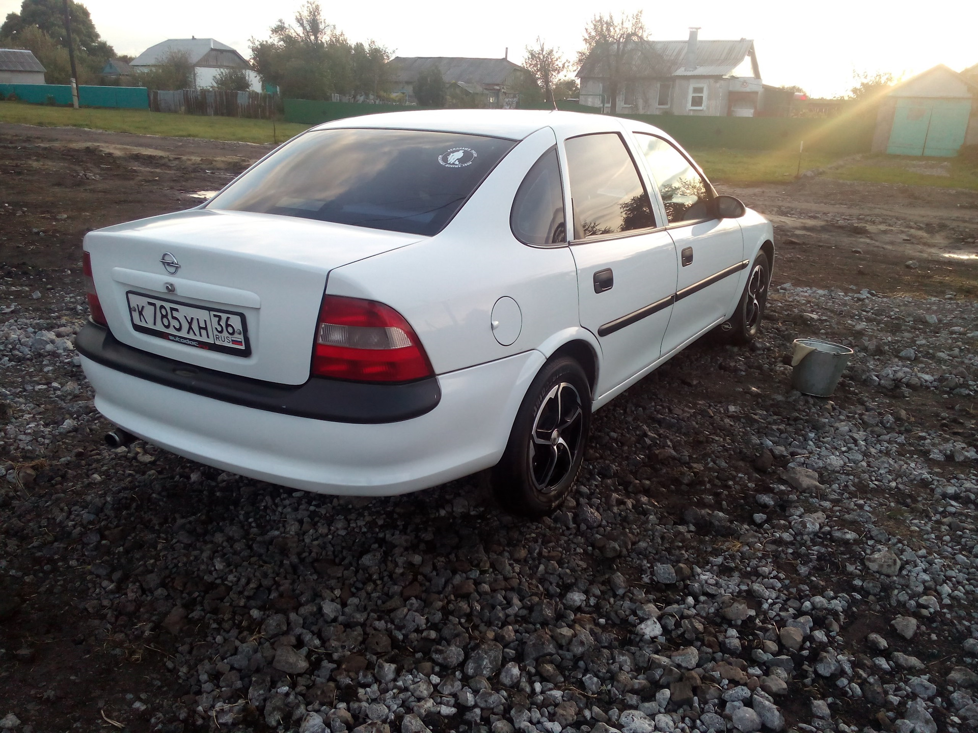 покраска заднего бампера и крышки багажника — Opel Vectra B, 2 л, 1999 года | кузовной ремонт ...