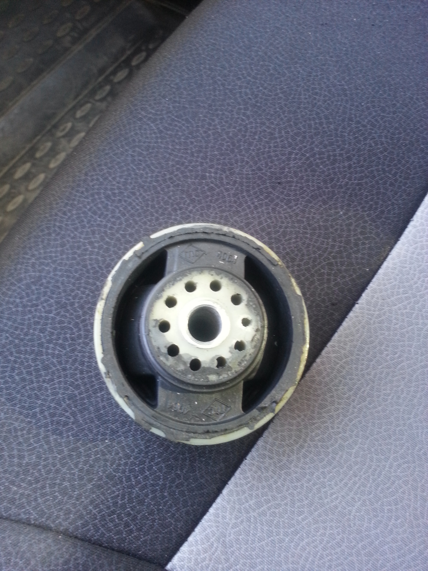 борьба со стуками… ЗАКОНЧИЛАСЬ! — Citroen C4 (1G), 1,6 л, 2007 года ...