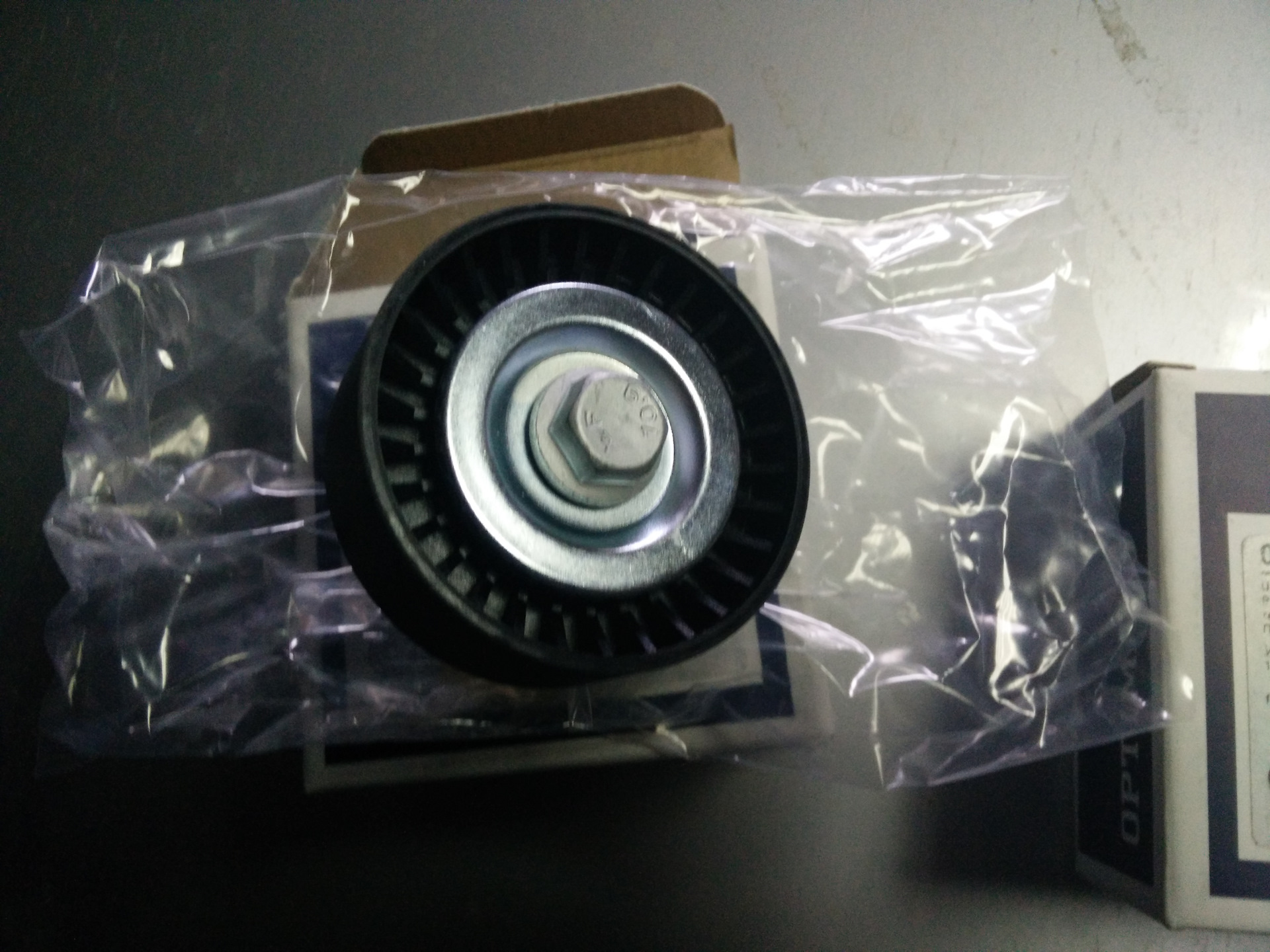 Ролики — BMW 3 series (E46), 2 л, 2002 года | своими руками | DRIVE2