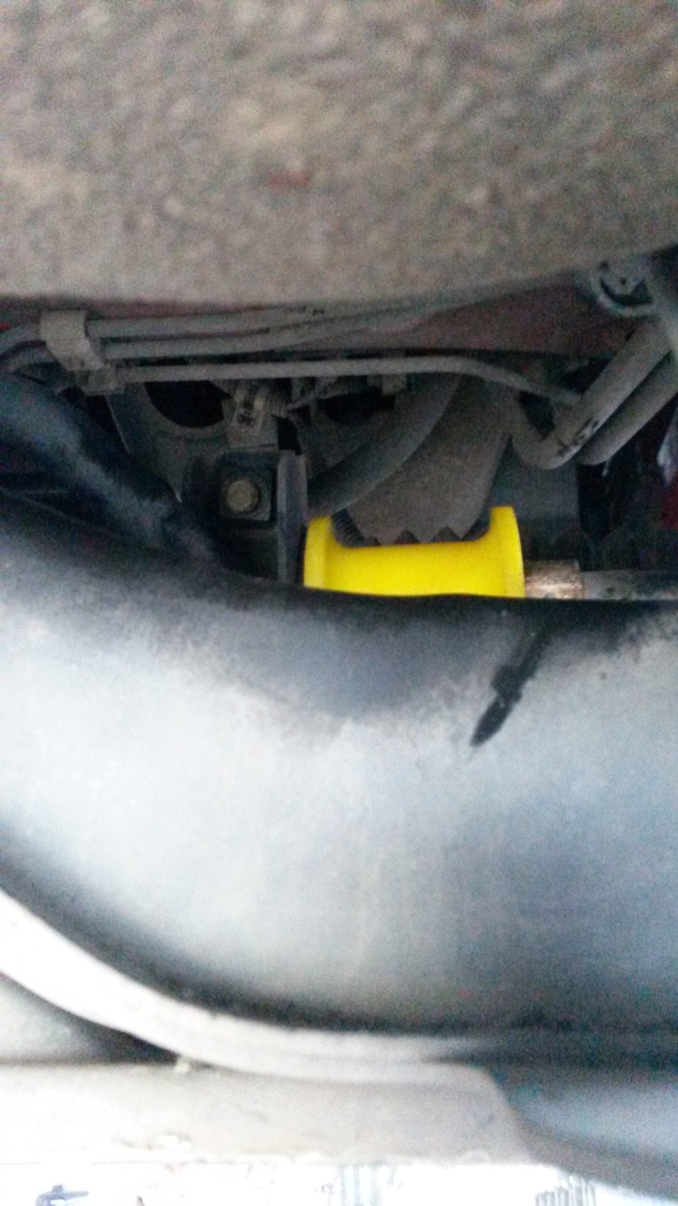 Поменял втулки переднего стабилизатора — Chevrolet Lacetti Sedan, 1,6 л ...