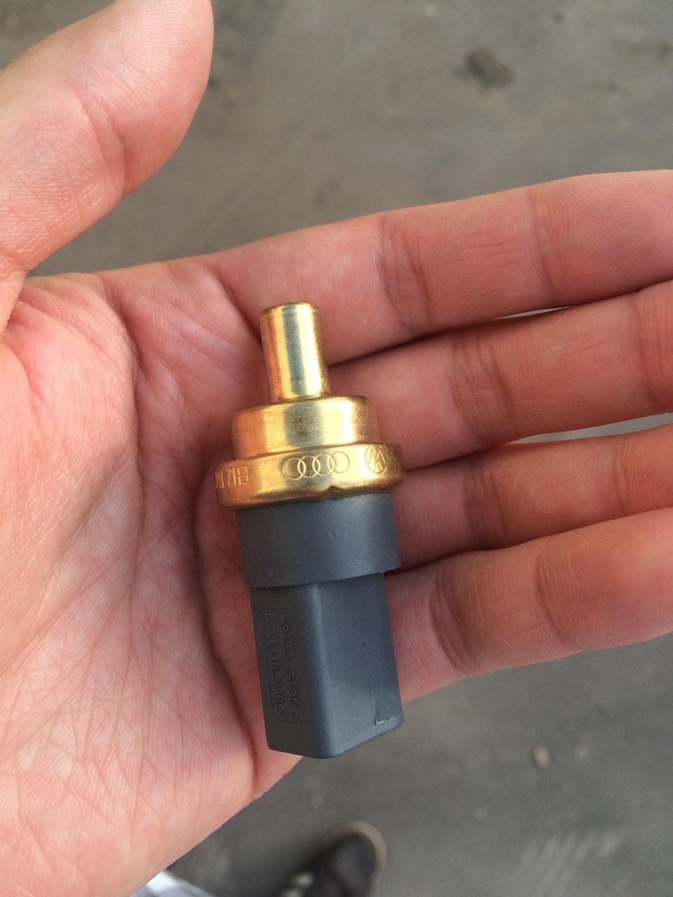 Мелочёвка — Audi A4 (B7), 2 л, 2006 года | визит на сервис | DRIVE2