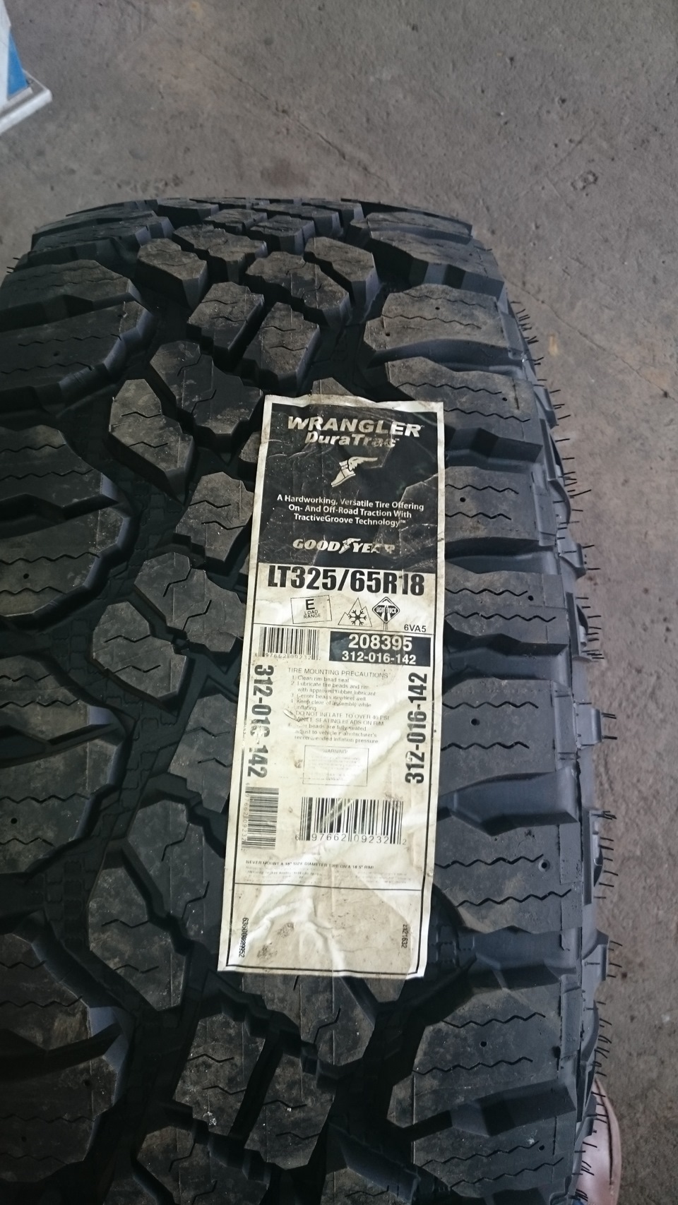 325 /65 R18 зимние — Nissan Frontier (2G), 4 л, 2005 года | шины | DRIVE2