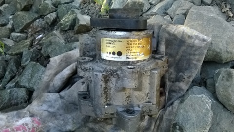 5270739 Гидравлический насос, рулевое управление CUMMINS | Запчасти на ...