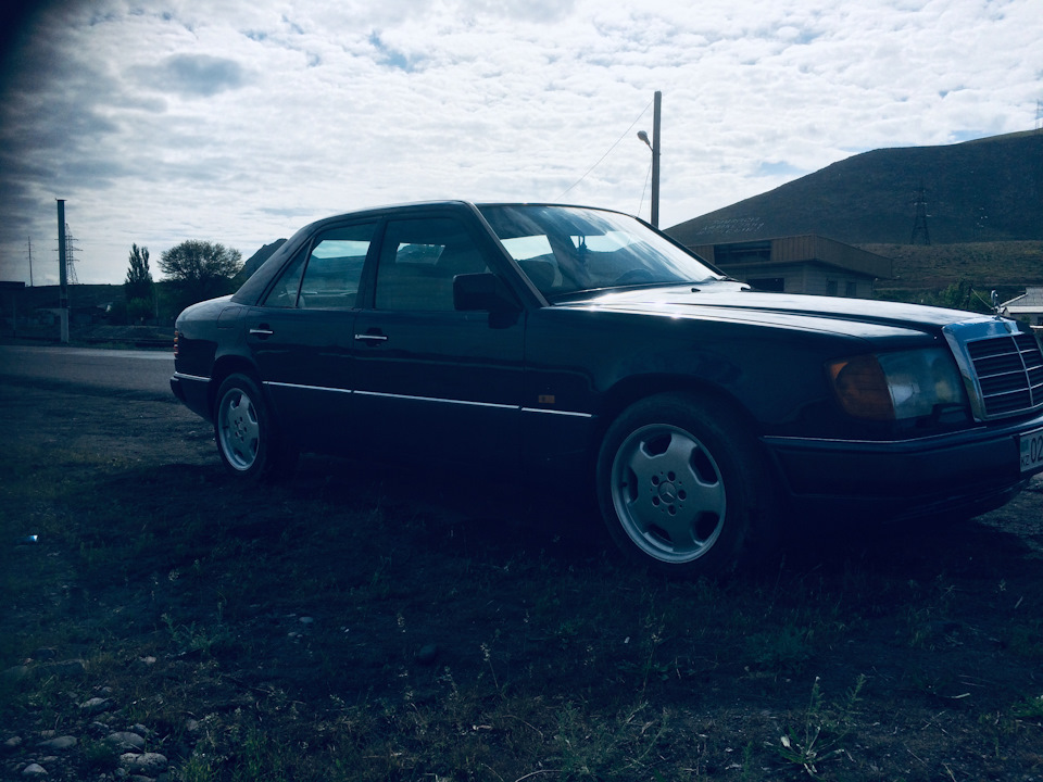 Летние тапки — Mercedes-Benz E-Class (W124), 2,3 л, 1990 года | колёсные диски | DRIVE2