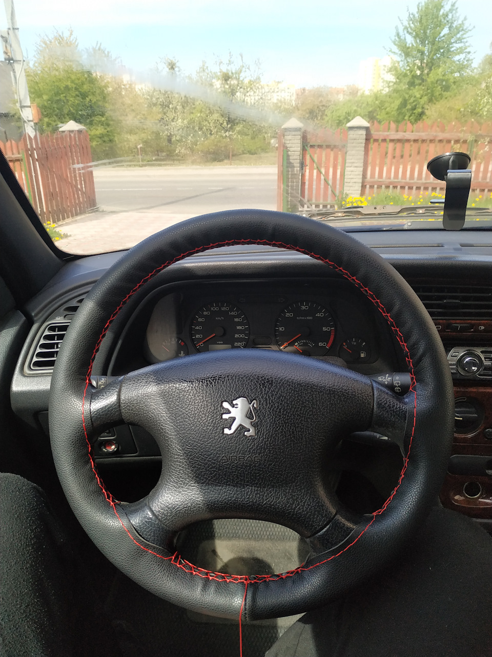 Руль немного устал — Peugeot 306, 1,9 л, 1999 года | аксессуары | DRIVE2