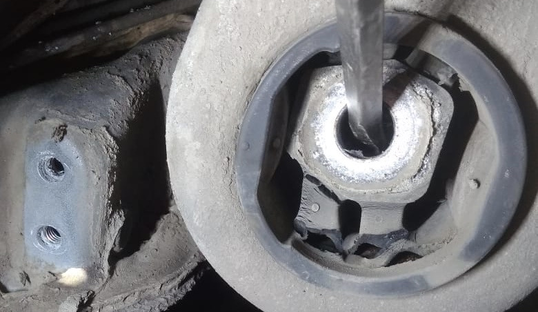 Задний мост или пока я был в отпуске — Mercedes-Benz S-Class (W221), 3 ...