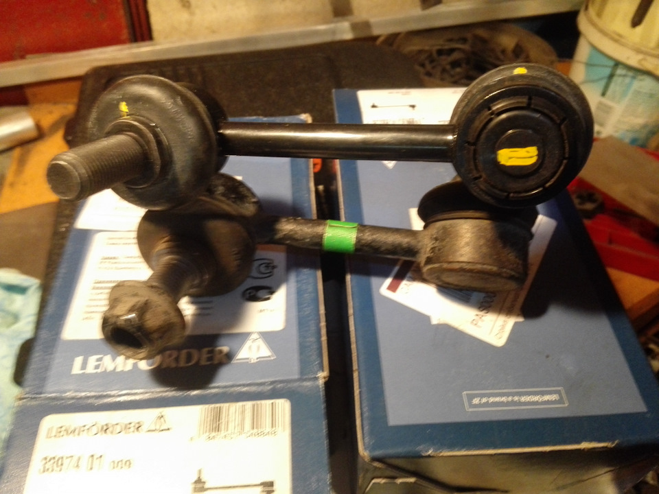 Lemforder стойки стабилизатора 33974 01 — KIA Sorento (2G), 2,4 л, 2014 ...