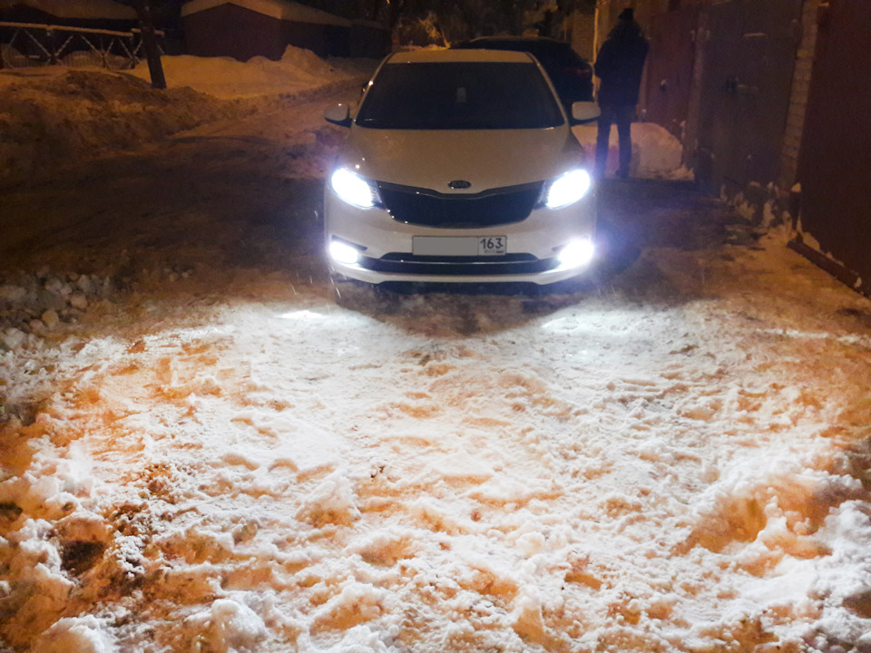 Туманки ПТФ вместо ДХО киа рио 2015.Установка. — KIA Rio (3G), 1,4 л ...