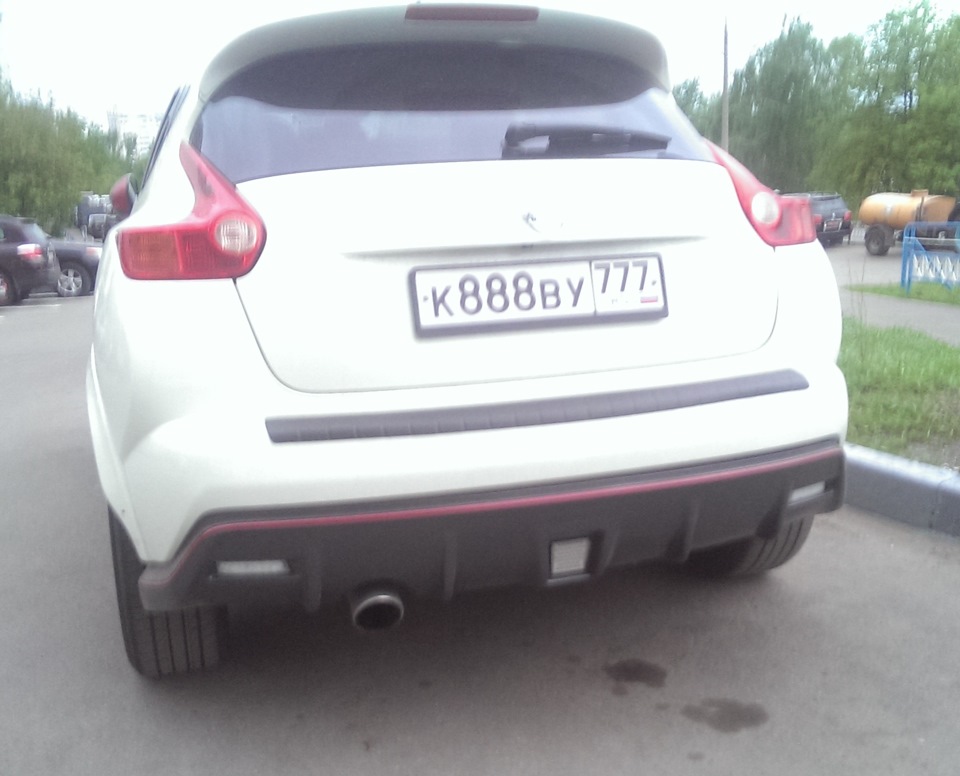 Насадка на глушитель — Nissan Juke (1G), 1,6 л, 2011 года | стайлинг ...