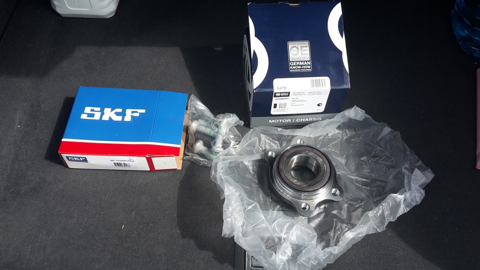 Замена подшипника — Volkswagen Phaeton, 3,2 л, 2002 года | визит на ...