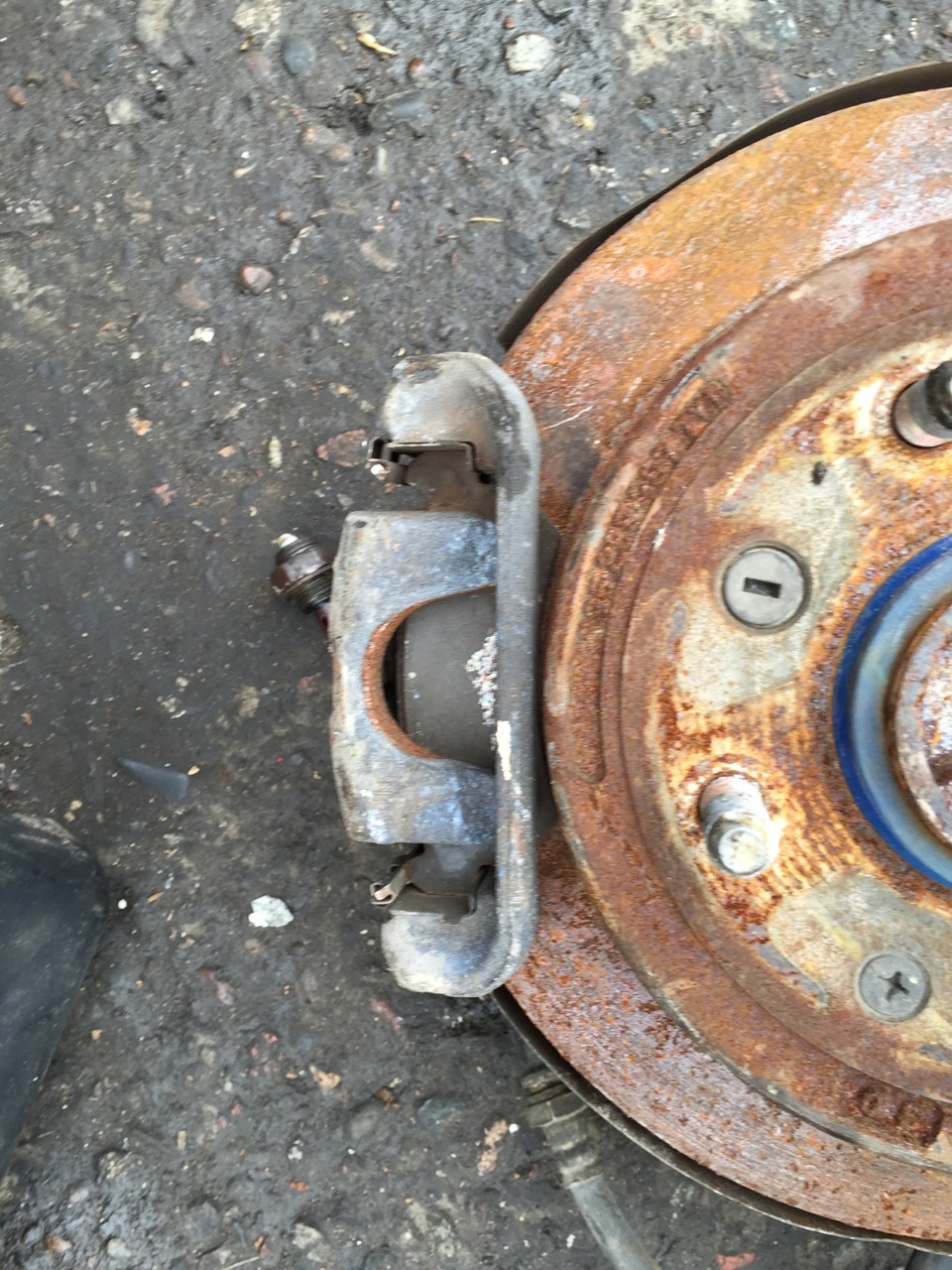 Часть 1. Новые передние тормозные диски GM#96549782, комплект ...