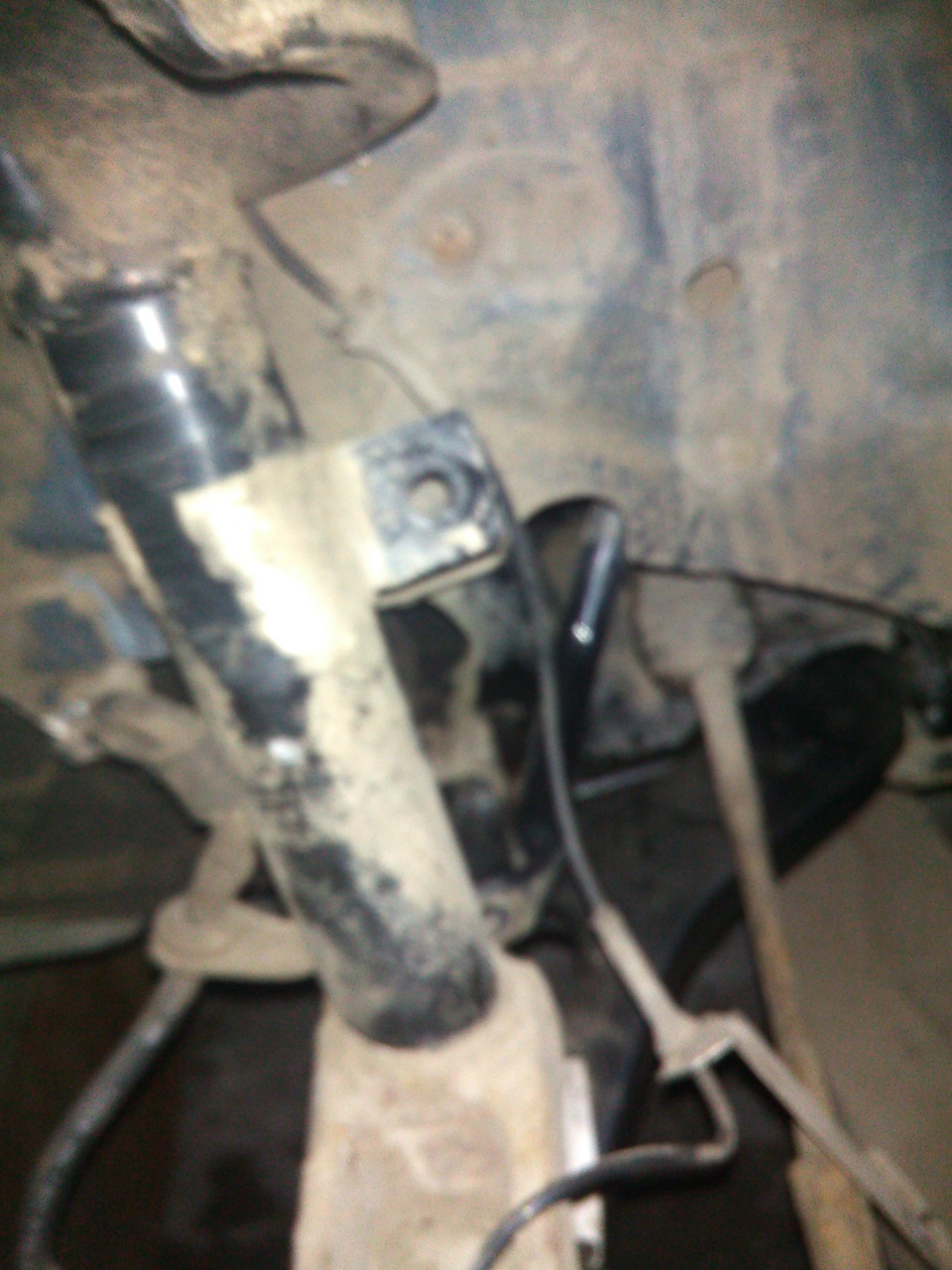 Нужна помощь. — Ford Focus Sedan I, 2 л, 2001 года | своими руками | DRIVE2