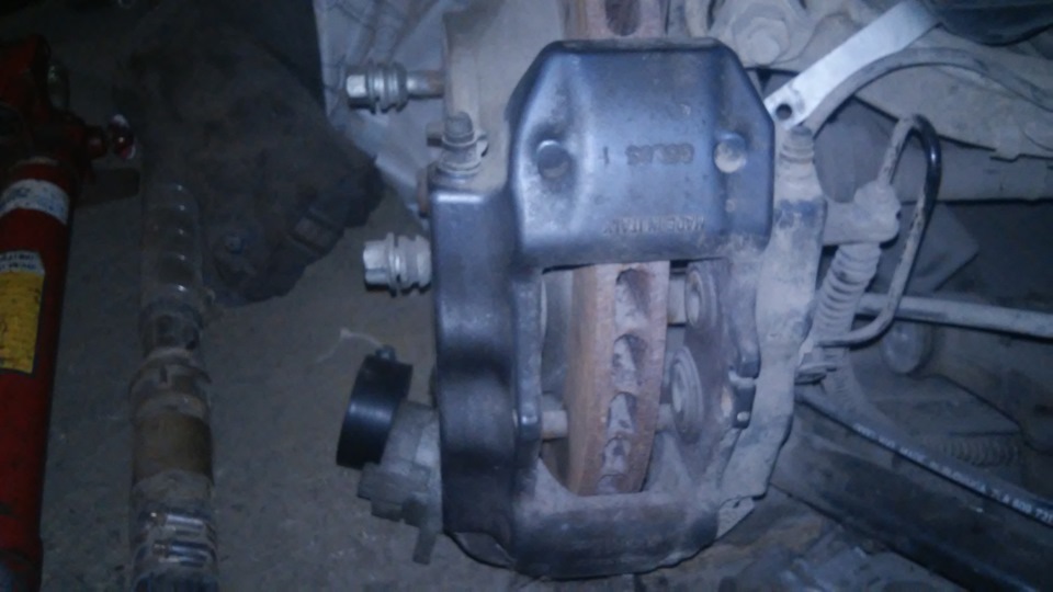 Супорта BREMBO 4-х поршневые ищут хозяина… — Audi A4 (B8), 2 л, 2011 ...