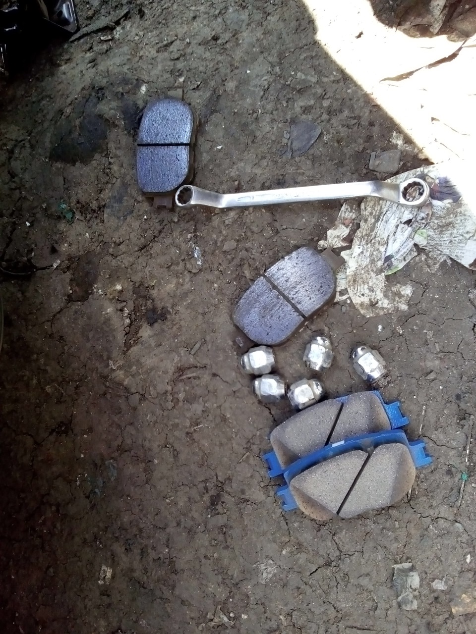 NEW BRAKE PADS — Toyota Mark X (GRX120), 2,5 л, 2006 года | расходники ...