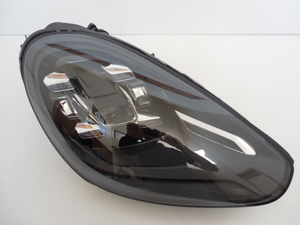 Porsche 958 Cayenne Mk2 ab 2015 LED Scheinwerfer rechts 7P5941036H ...