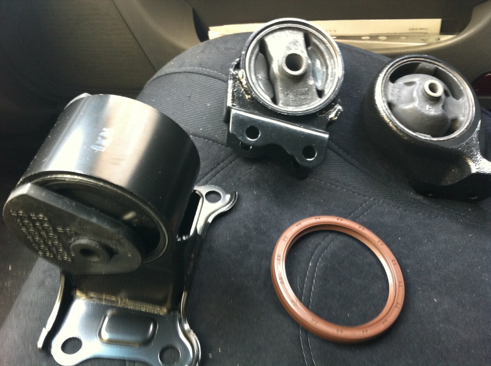 Уже год!Что уже заменил! — KIA Magentis I, 2,5 л, 2004 года | запчасти ...