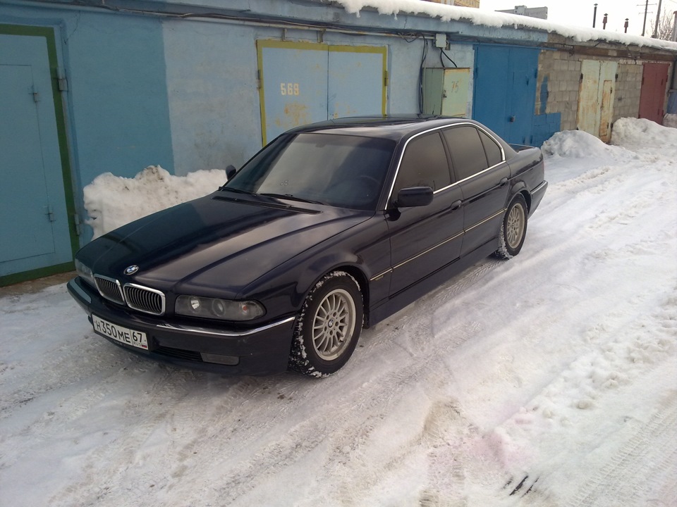 Пришла и к нам зима… — BMW 7 series (E38), 4 л, 1994 года | просто так ...