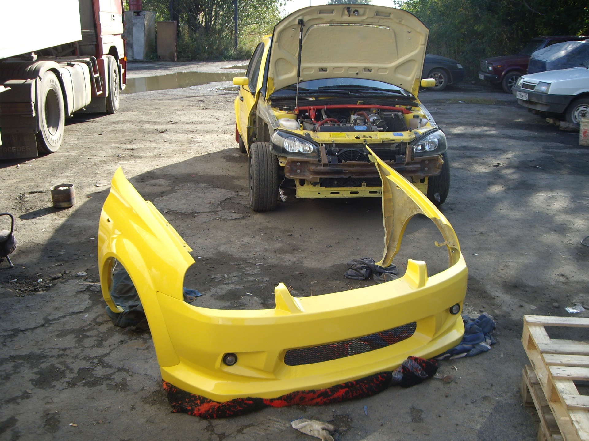 Установка обвеса ТМСа (ч.2)+крышка багажника — Lada Калина Спорт, 1,6 л ...
