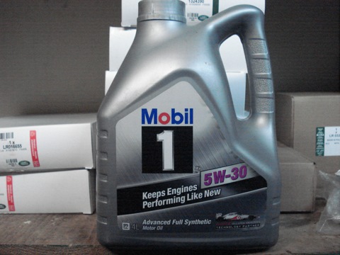 1324390 НАТЯЖИТЕЛЬ РЕМНЯ ГРМ Jaguar Land Rover | Запчасти на DRIVE2