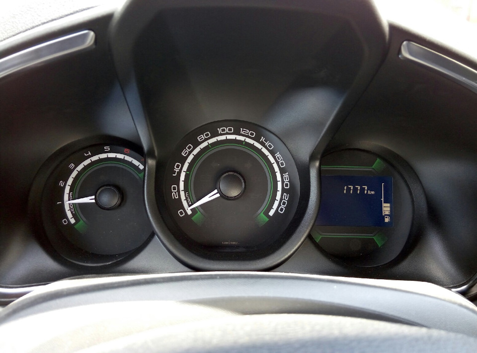 Пробег 1777 и первая потеря… — Lada XRAY, 1,6 л, 2016 года | наблюдение | DRIVE2