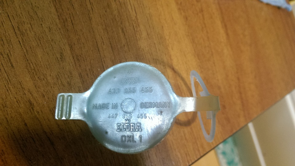 Ремонт бачка для жидкости стеклоочистителя — Volkswagen Jetta II, 1,8 л ...