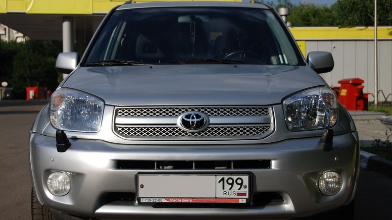 Toyota RAV4 (II) 2.0 бензиновый 2004 | на DRIVE2