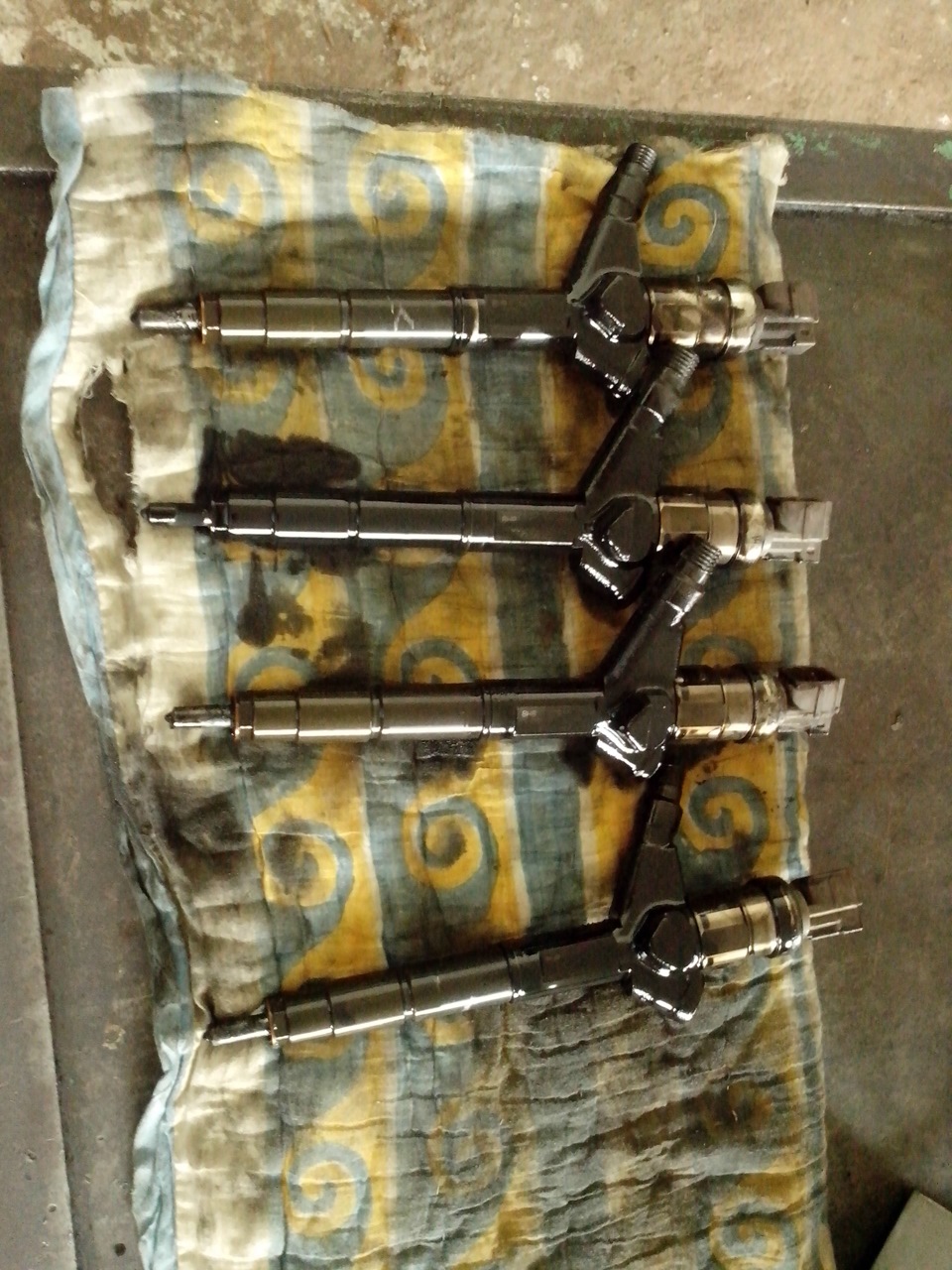 Форсунки (замена) — Nissan X-Trail I (t30), 2,2 л, 2002 года | визит на ...