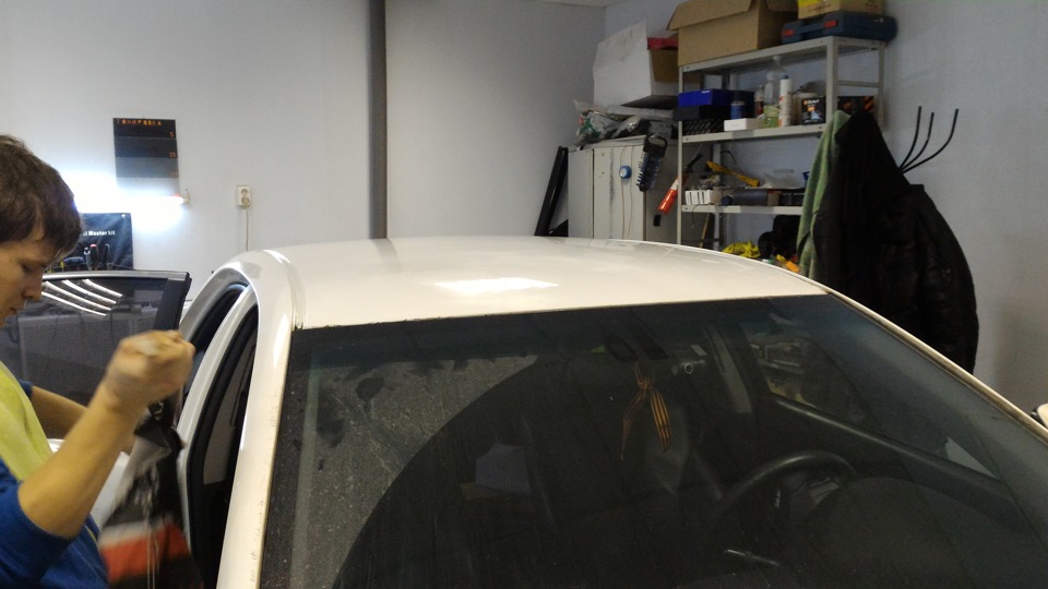 Черная глянцевая крыша — Toyota Camry (XV40), 2,4 л, 2011 года ...