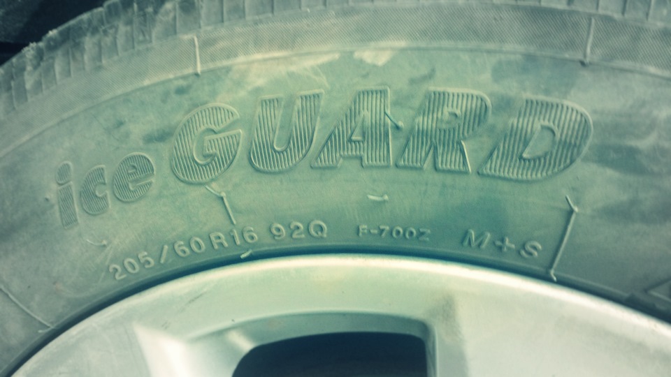 Переобувка, аккумулятор и наклейка — Toyota Altezza, 2 л, 1998 года ...