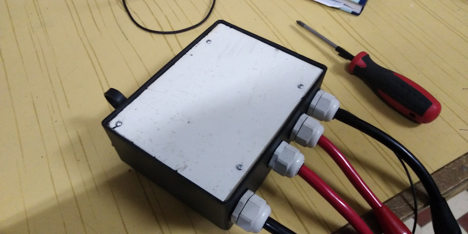 Установка ремонтной направляющей суппорта — Skoda Octavia A4 Mk1, 1,6 л ...