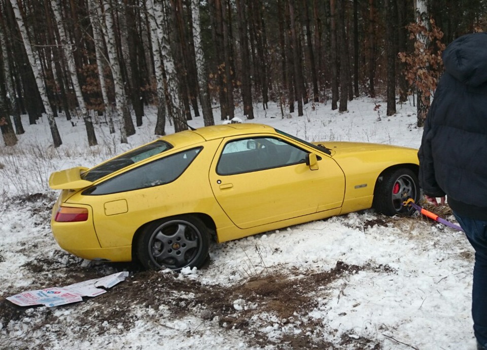 Открытие сезона 2015 — Porsche 928, 5 л, 1990 года | ДТП | DRIVE2