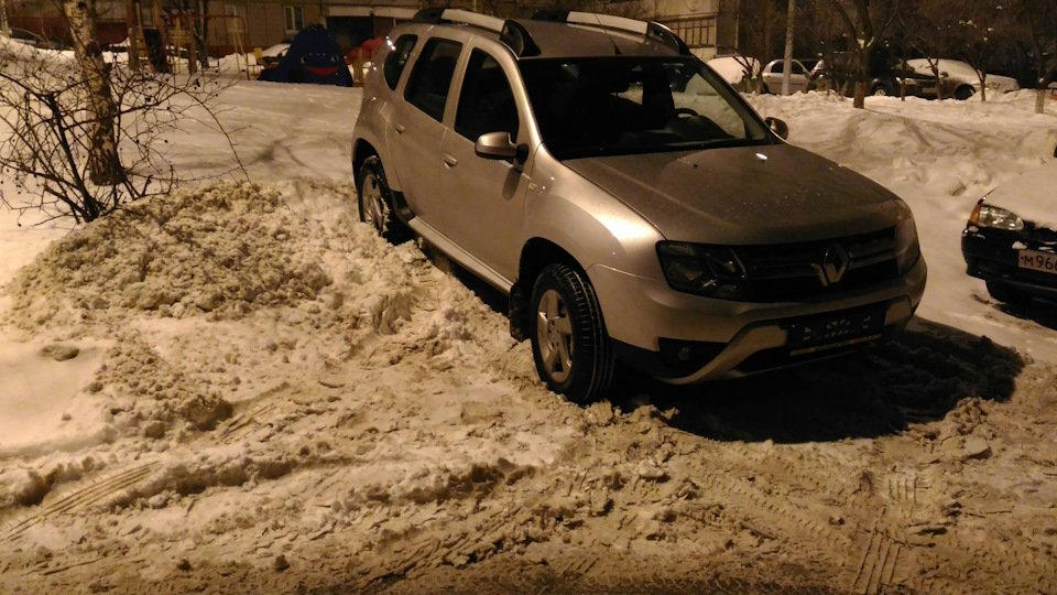 Renault Duster (1G) 1.6 бензиновый 2018 | The ROCK на DRIVE2