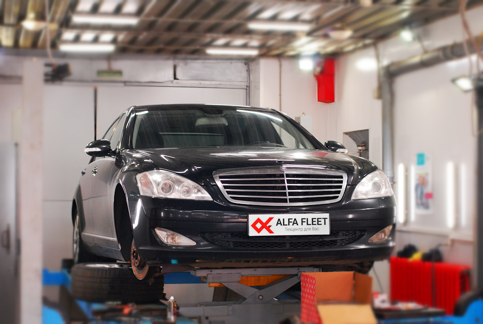 Замена поршней суппортов на Mercedes W221 S350 — Alfa Fleet на DRIVE2