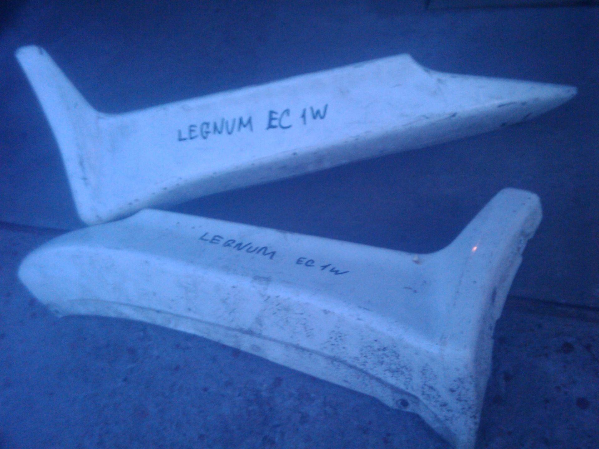 Накладки на задний бампер — Mitsubishi Legnum, 1,8 л, 1998 года ...