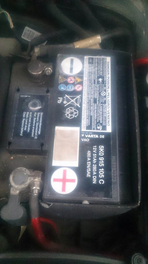 5K0915105C АКБ C индик. степени заряж., с VAG | Запчасти на DRIVE2