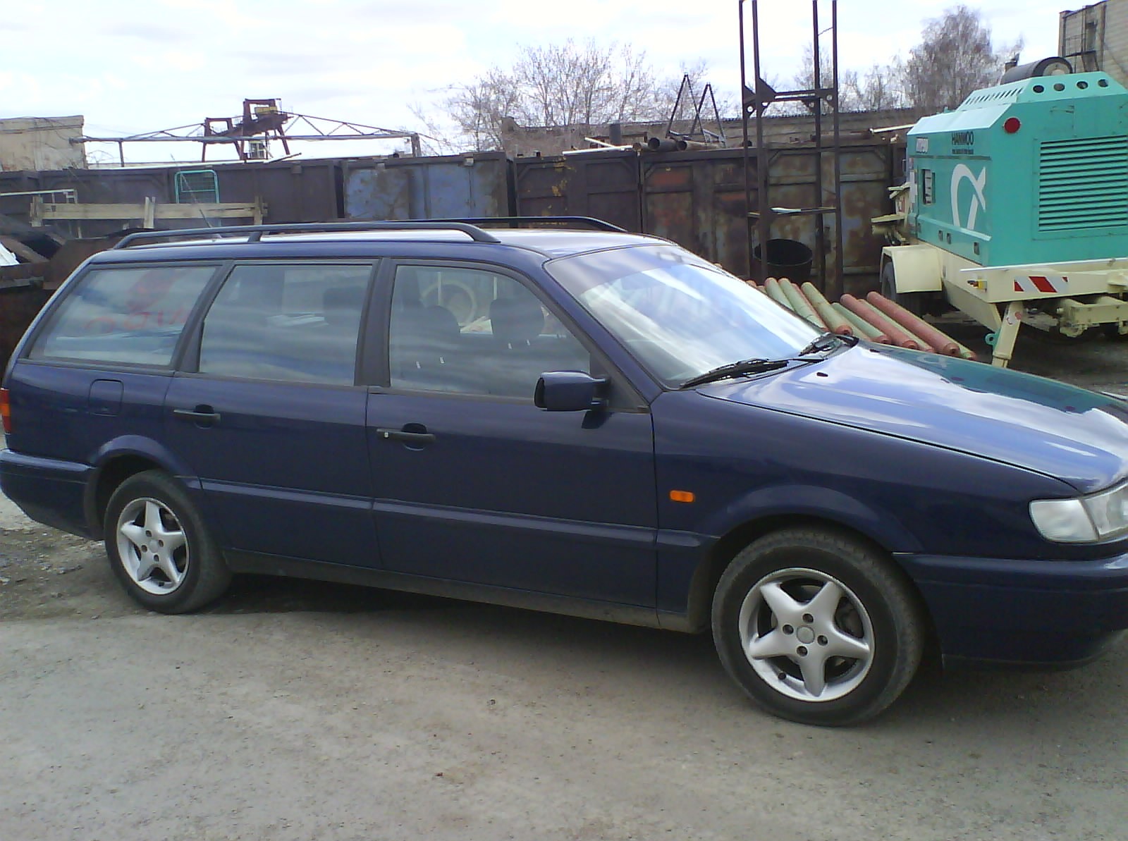 Вот таким был с самого начала — Volkswagen Passat Variant B4 2 л