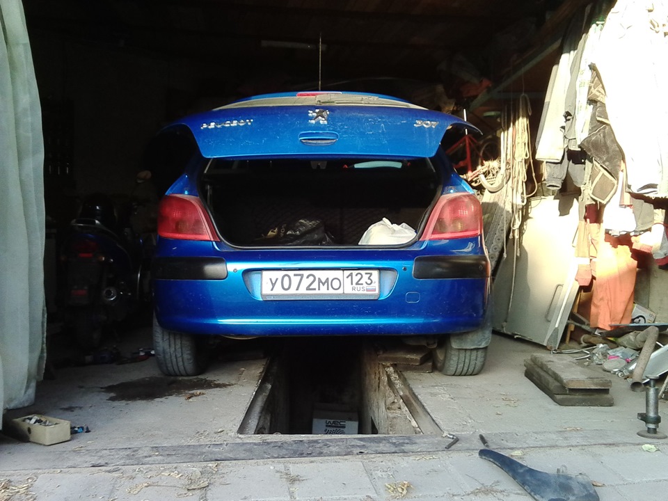брызговики досвидос — Peugeot 307, 1,6 л, 2004 года | рейтинг и ...