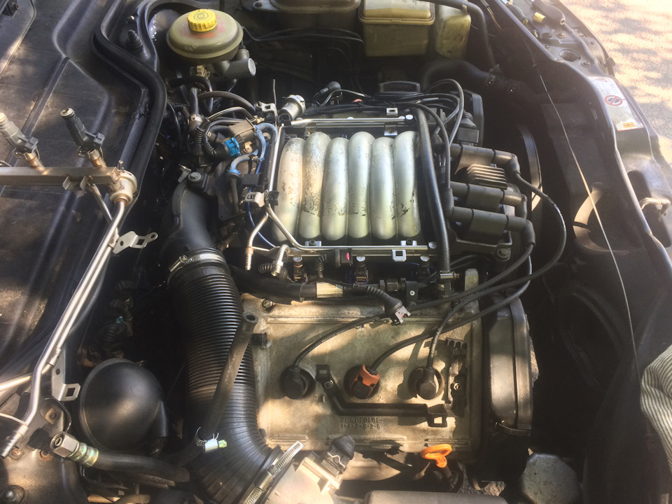 Замена топливных форсунок — Audi A6 (C4), 2,8 л, 1996 года | своими ...