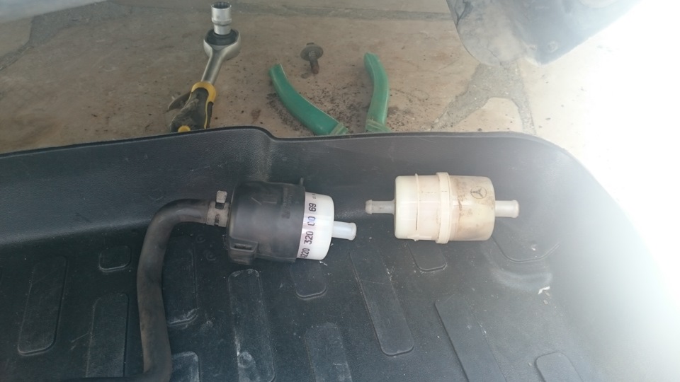 Немного заботы — Mercedes-Benz CLS (W219), 5 л, 2005 года | своими ...