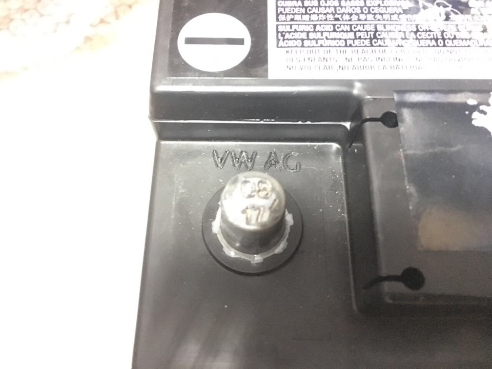 Замена АКБ — 000915105DH — Audi TT (2G), 2 л, 2009 года | запчасти | DRIVE2