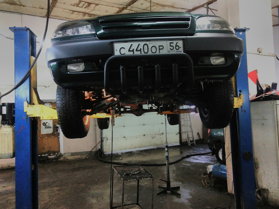 Замена крестовины. — Chevrolet Niva, 1,6 л, 2004 года | визит на сервис ...
