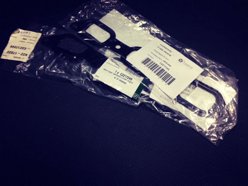 Прокладка впускного коллектора C2Z17249 Jaguar F-Type, XF Series, XJ R ...