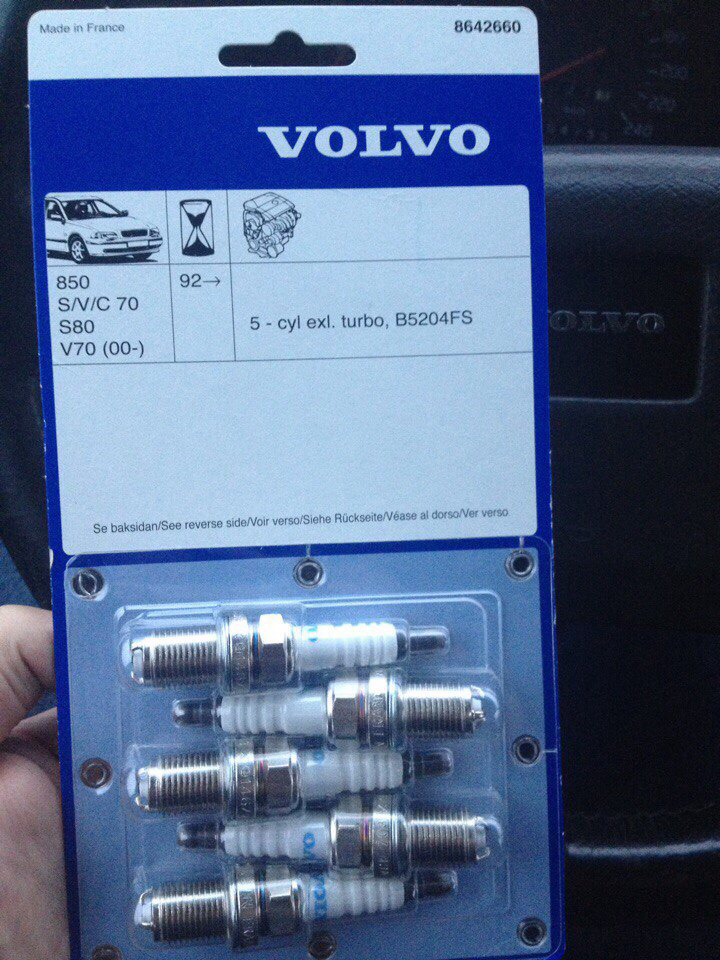 Замена свечей — Volvo 850, 2,5 л, 1994 года | запчасти | DRIVE2