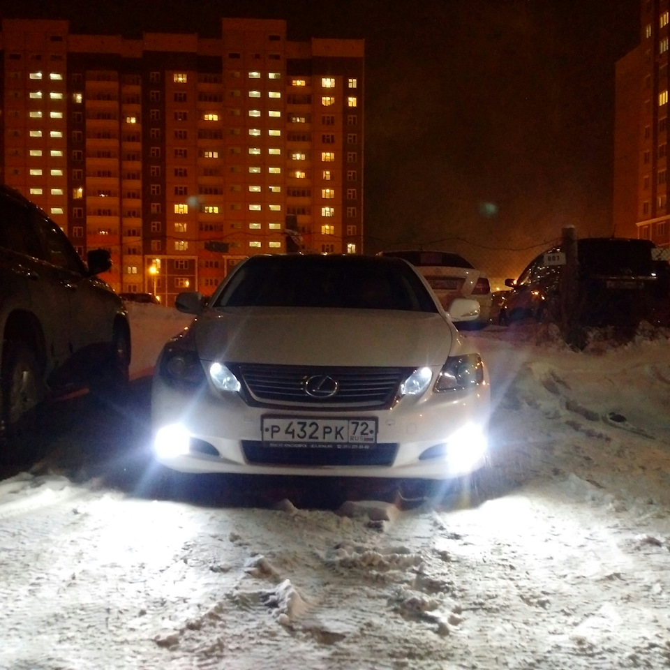 Надоел китайский ксенон в туманках — Lexus GS 450h (1G), 3,5 л, 2009 ...