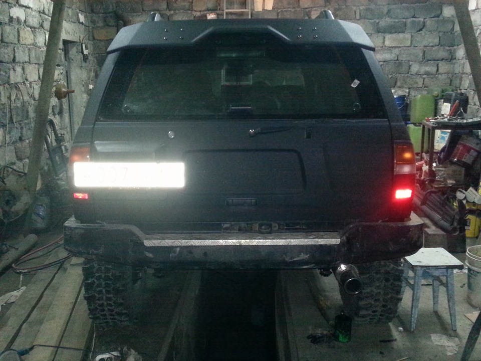 RAPTOR U-POL, GRAVITEX, мастика… часть 2. + шумка. — Nissan Terrano R50 ...