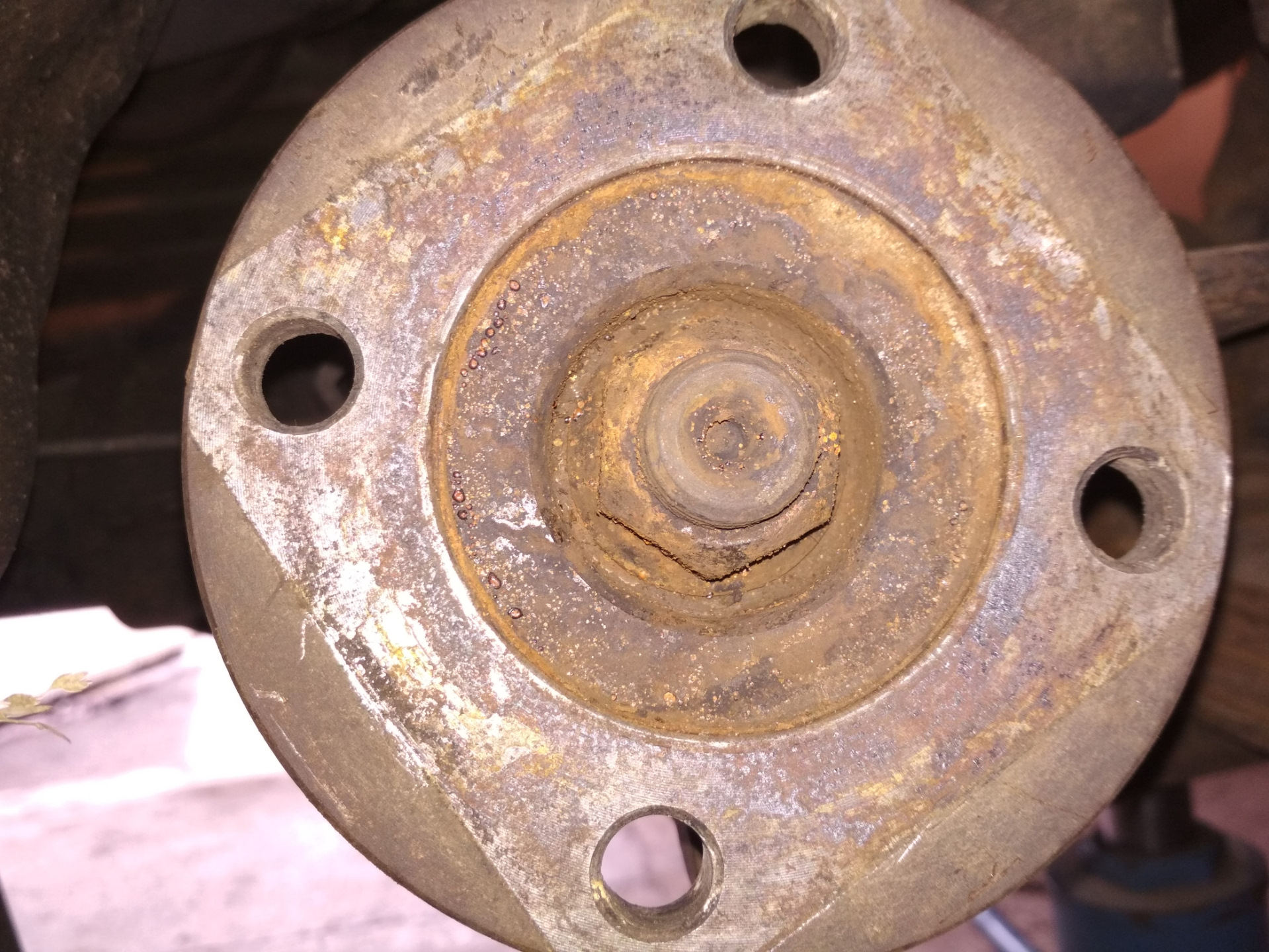 Любишь кататься, люби и ковыряться… — Nissan Patrol (K160), 3,3 л, 1987 ...