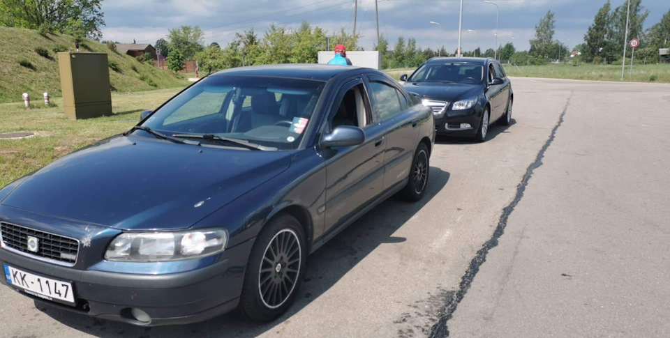 Последний заголовок по VOLVO S60 T5 2001G — Volvo S60 (1G), 2,3 л, 2001 ...