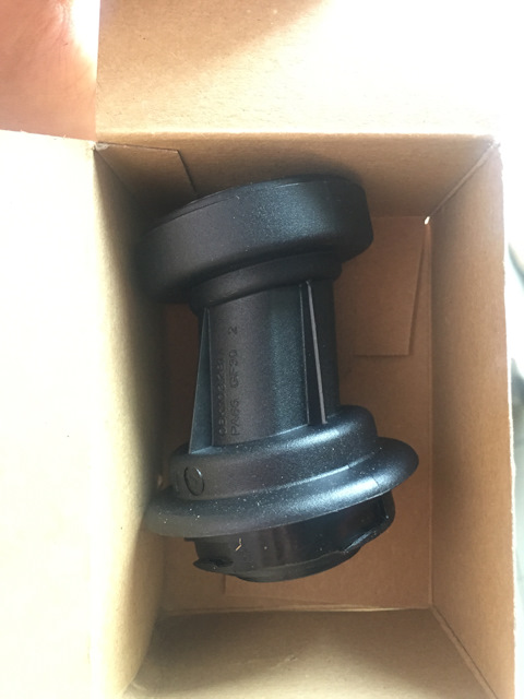 06K103281A Патрубок для заливания масла VAG | Запчасти на DRIVE2