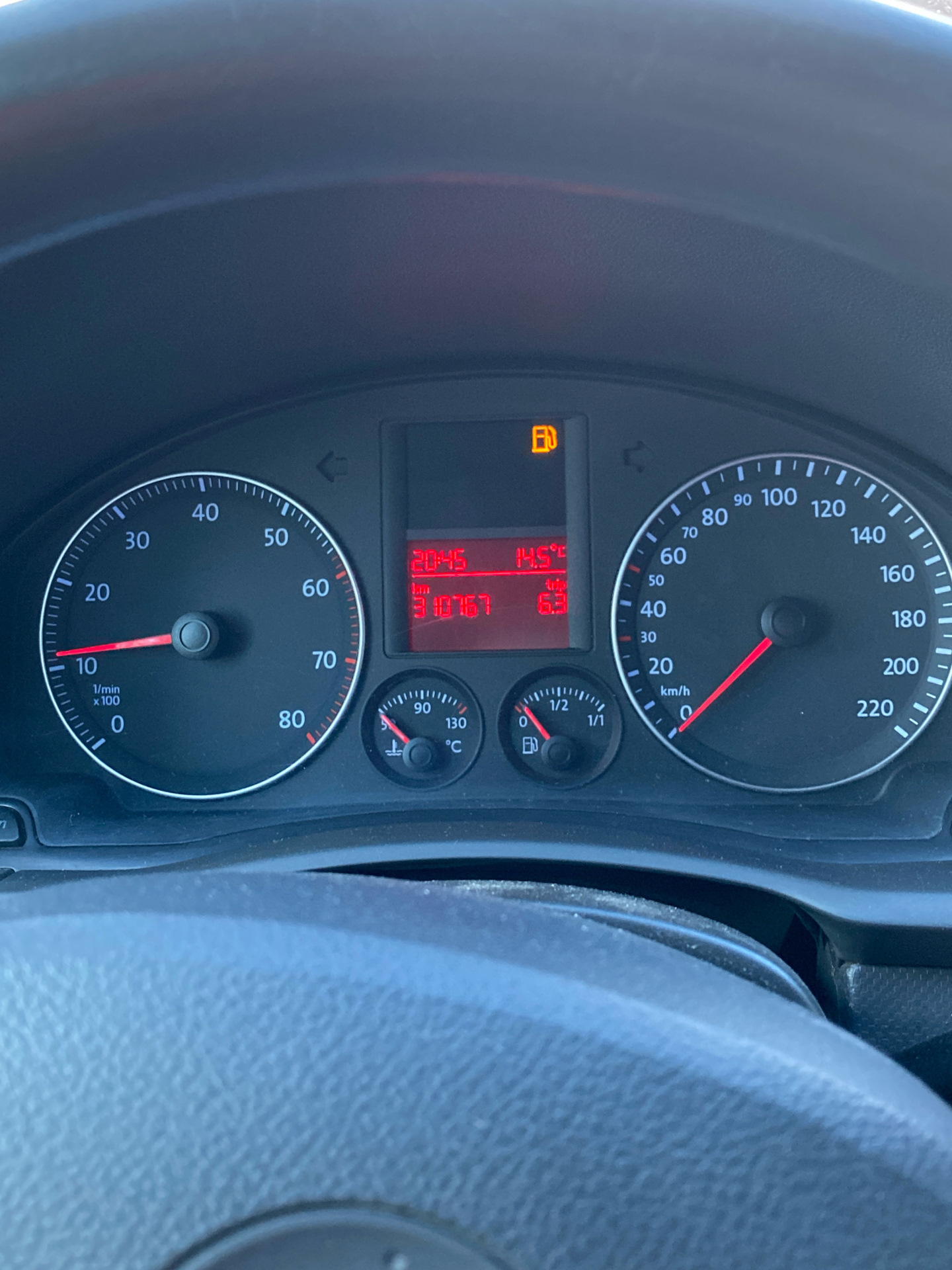 Справился с ошибкой P2127 — Volkswagen Golf Mk5, 1,4 л, 2005 года ...