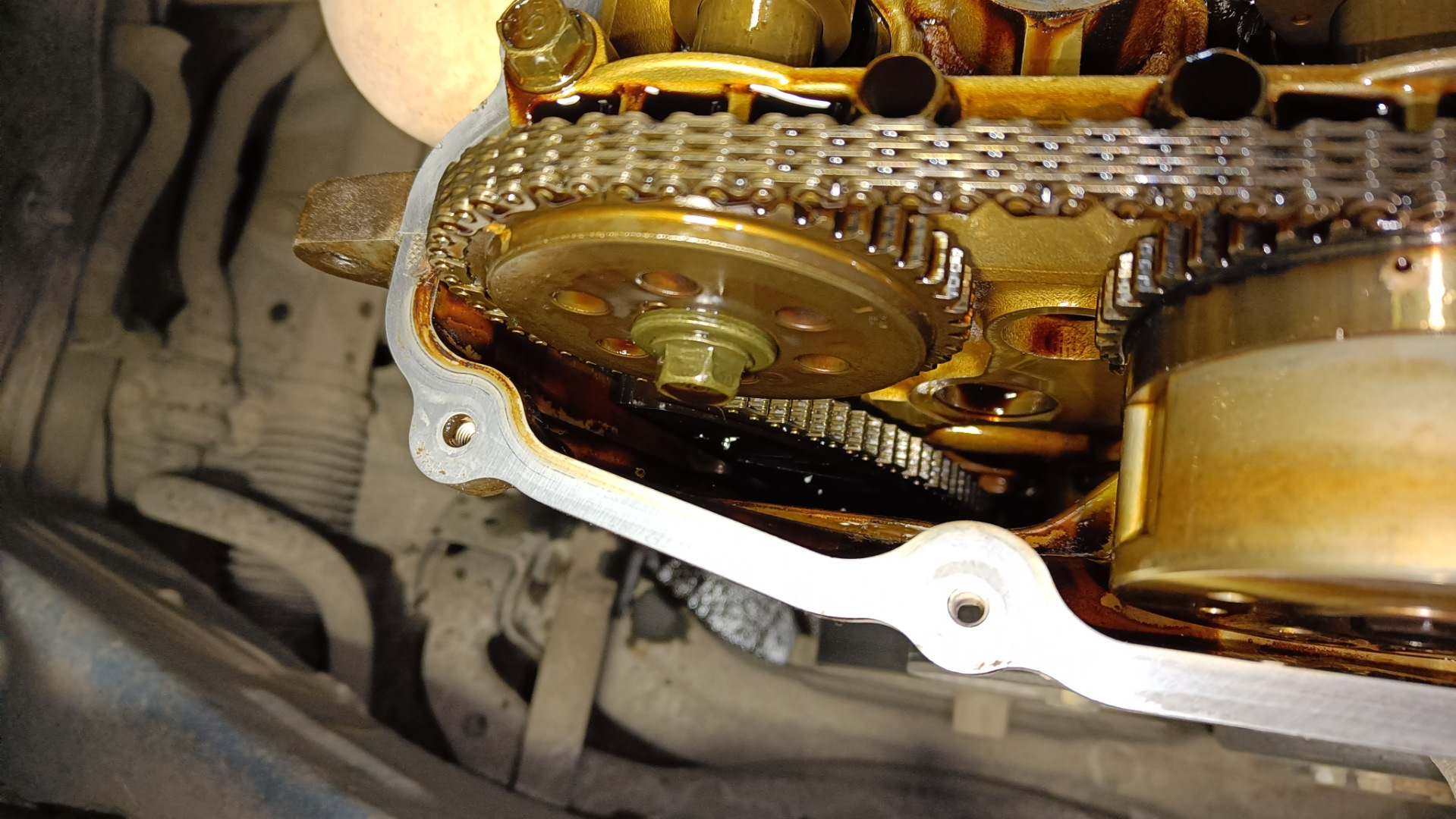 Замена прокладки клапанной крышки — KIA Ceed (1G), 1,6 л, 2010 года ...